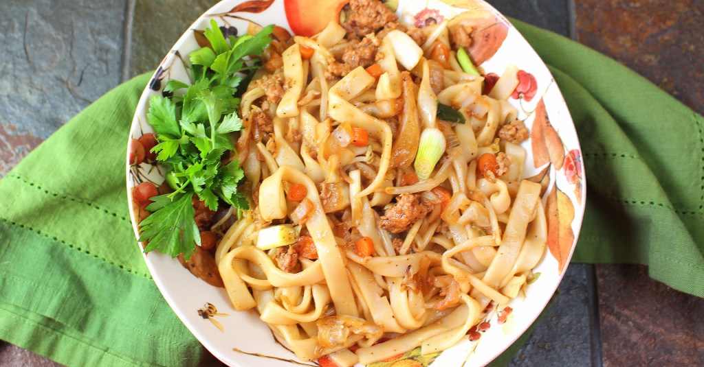 Pork Chow Fun Noodles – Palatable Pastime Palatable Pastime